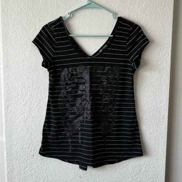 Hot Topic | Tops | Hot Topic Sparkle Ribcage Striped Tee | Poshmark